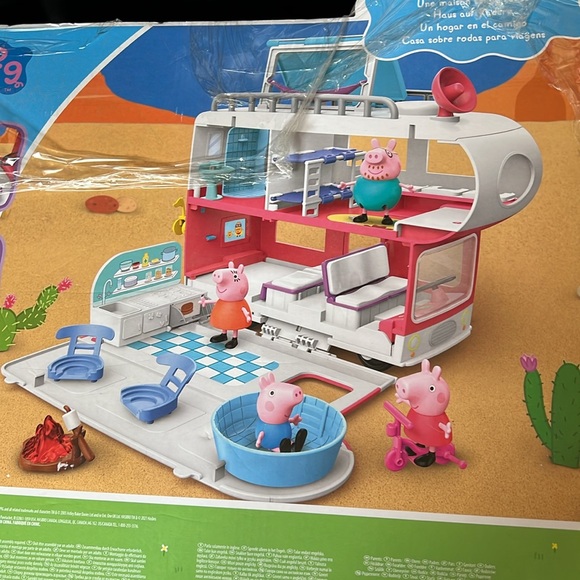 Pappa Pig | Toys | Peppa Pig Family Motorhome Playset Red And White ...